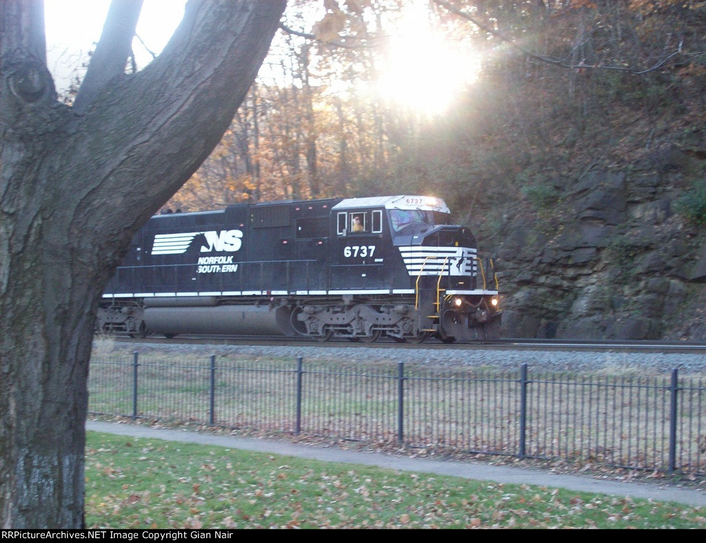 Norfolk Southern 6737